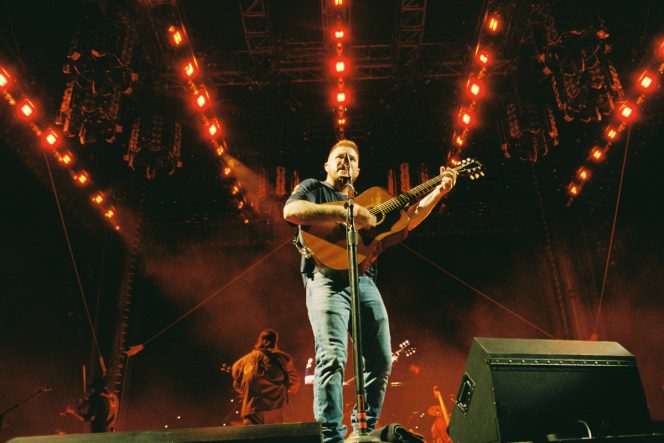 Zach Bryan - With Heaven on Top - Country4you